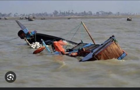 [MBEUK MI] Une pirogue échoue à Ouakam, plusieurs morts - NATIONS HEBDO