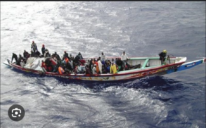 [MBEUK MI] Une pirogue de migrants sénégalais secourue au large du Cap ...